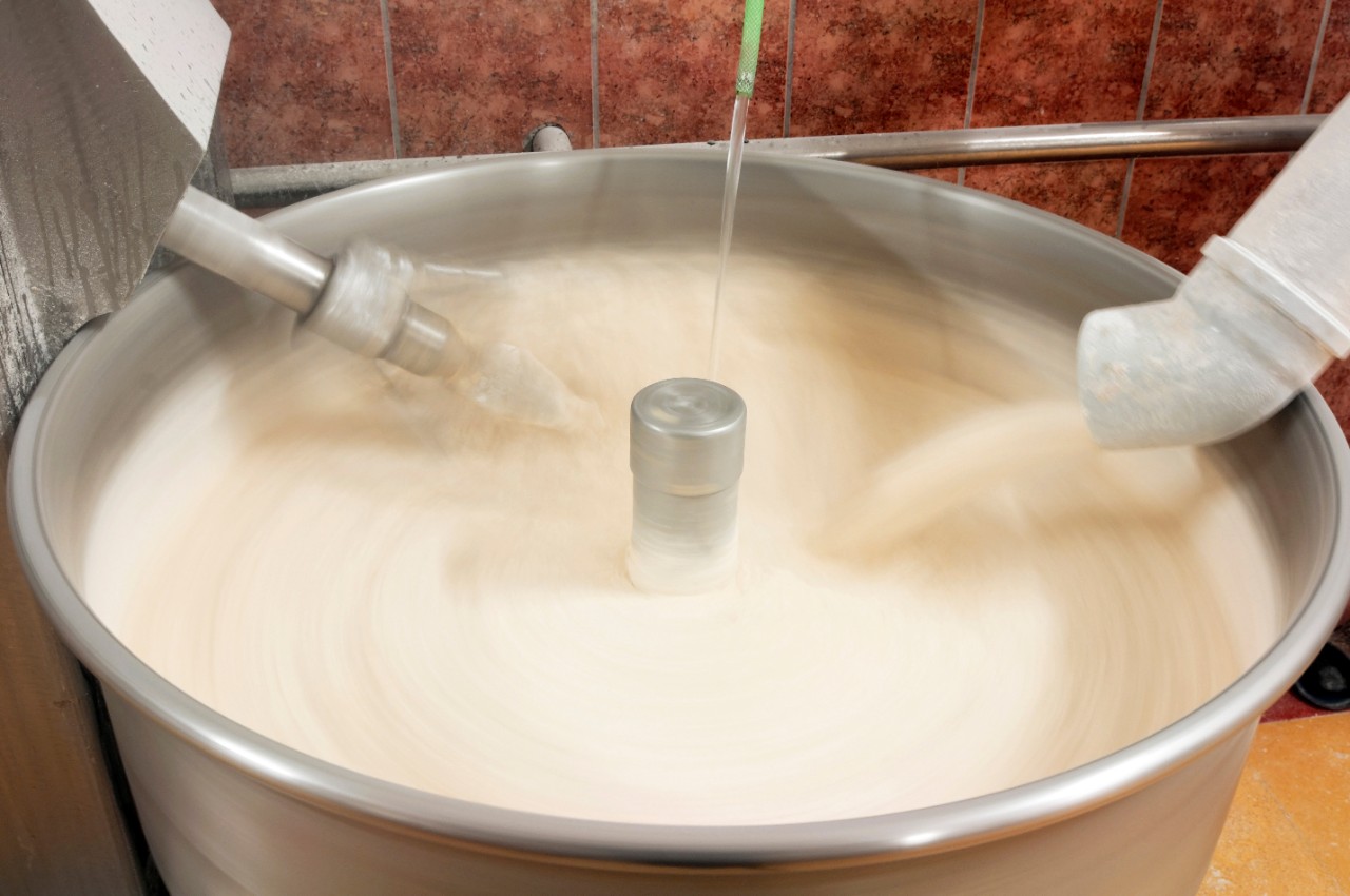 Donaldson Helps Provide Longer Life Filtering Flour