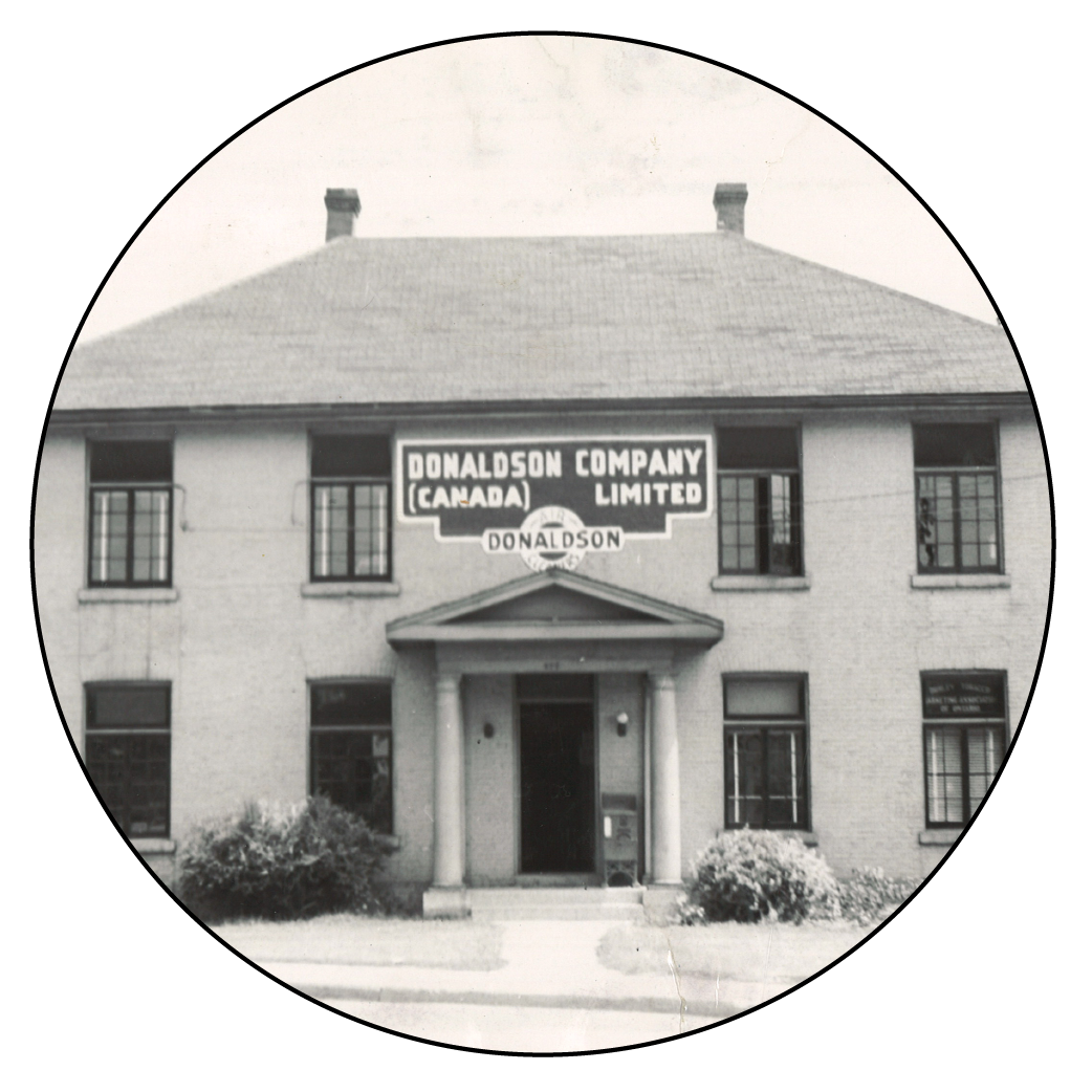 At a Glance | Donaldson Company, Inc.