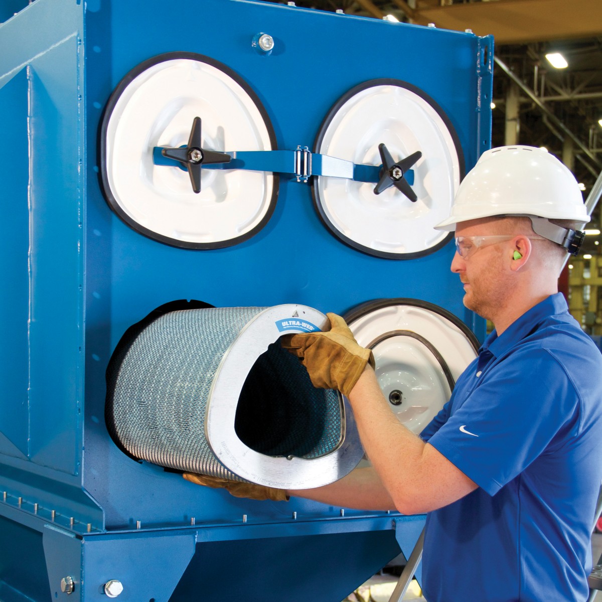 At a Glance | Donaldson Company, Inc.